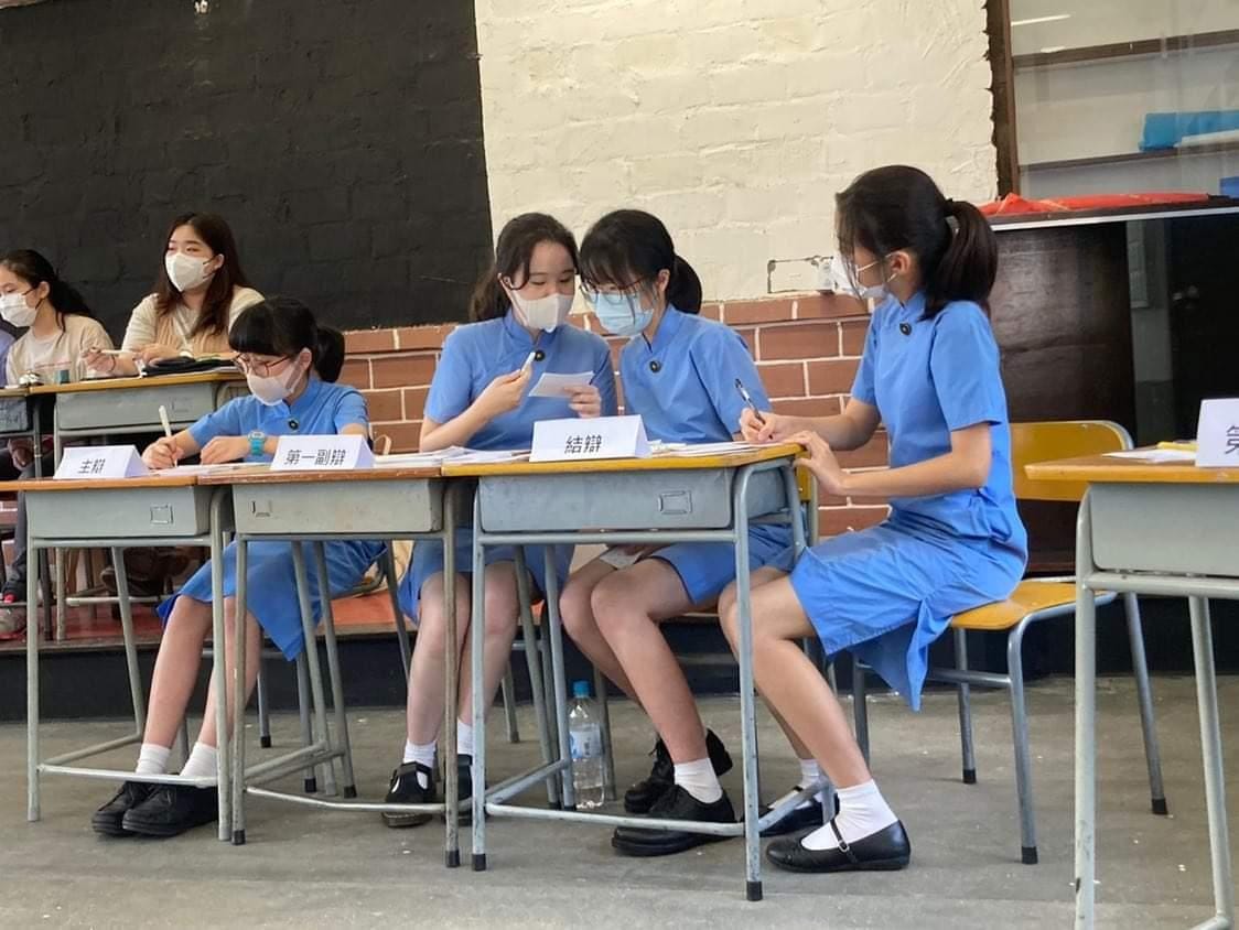 Good News from the Chinese Debate Team! – Kowloon True Light School